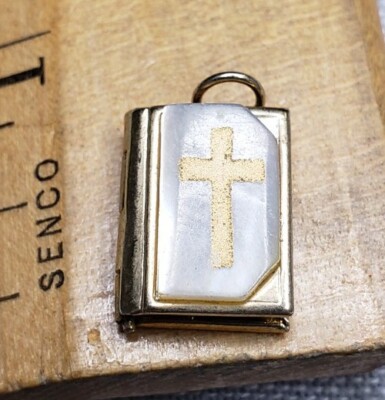 Vintage Pendant Medal Cross Locket Jesus Mary Christian H58 | eBay