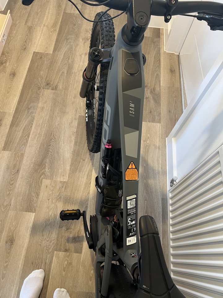 Focus Sam 2 6.7 Large Frame Electric Full Suspension Mountain Bike ...