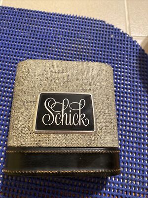 Vintage Schick Men's Electric Razor in Original Case (WORKS) w/ Cord ...