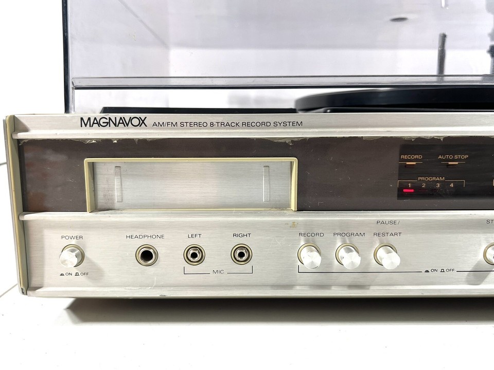 Magnavox BB1737WA01 Stereo Receiver 8 Track Turntable - Radio & Tape ...