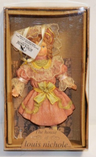 NIB HOUSE of LOUIS NICHOLE Kurt Adler Resin VICTORIAN LADY Dress Bow 5 ...