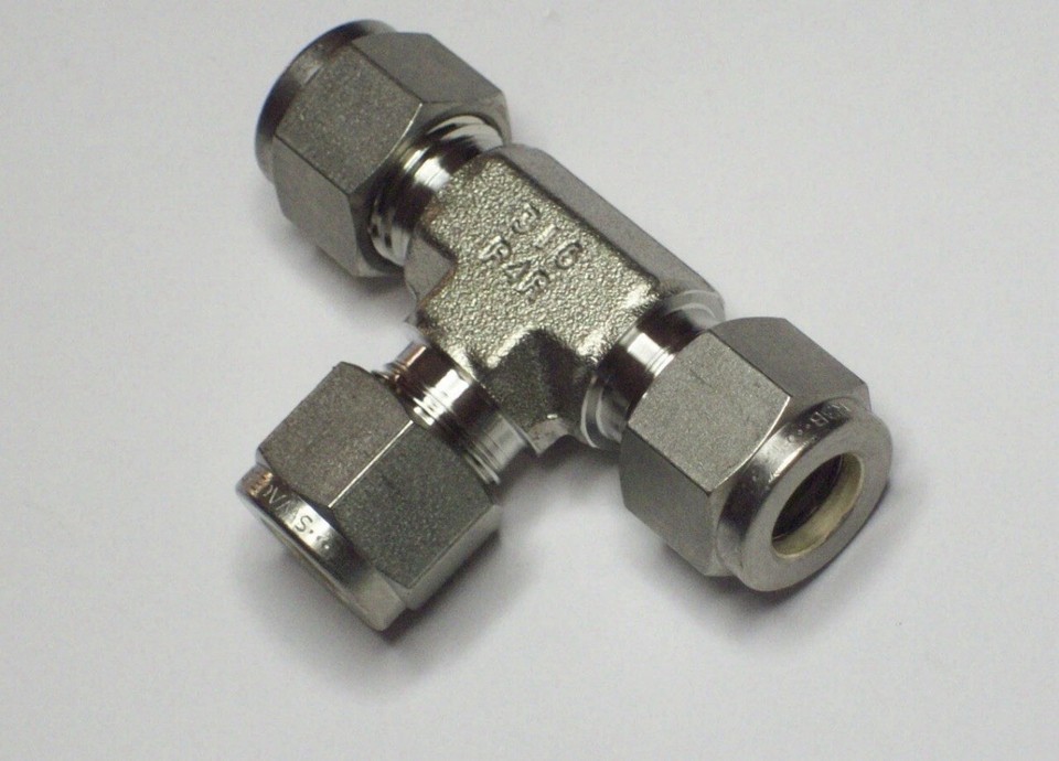 1 - Swagelok Stainless Steel Tee Union Fitting, 3/8" OD, SS-600-3 | eBay
