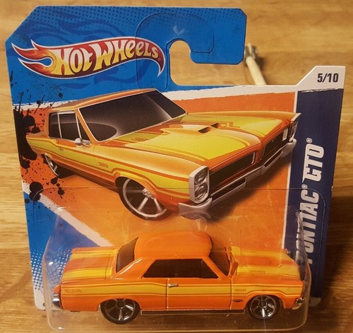 Hot Wheels '65 Pontiac GTO Orange 1:64 Scale New Street Beasts 2011 ...