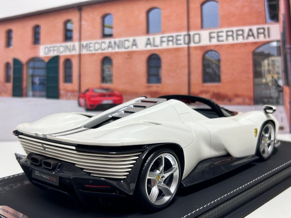 Sale BBR 1 18 Ferrari Daytona SP3 Icona Bianco Italia Matt Ferrari ...