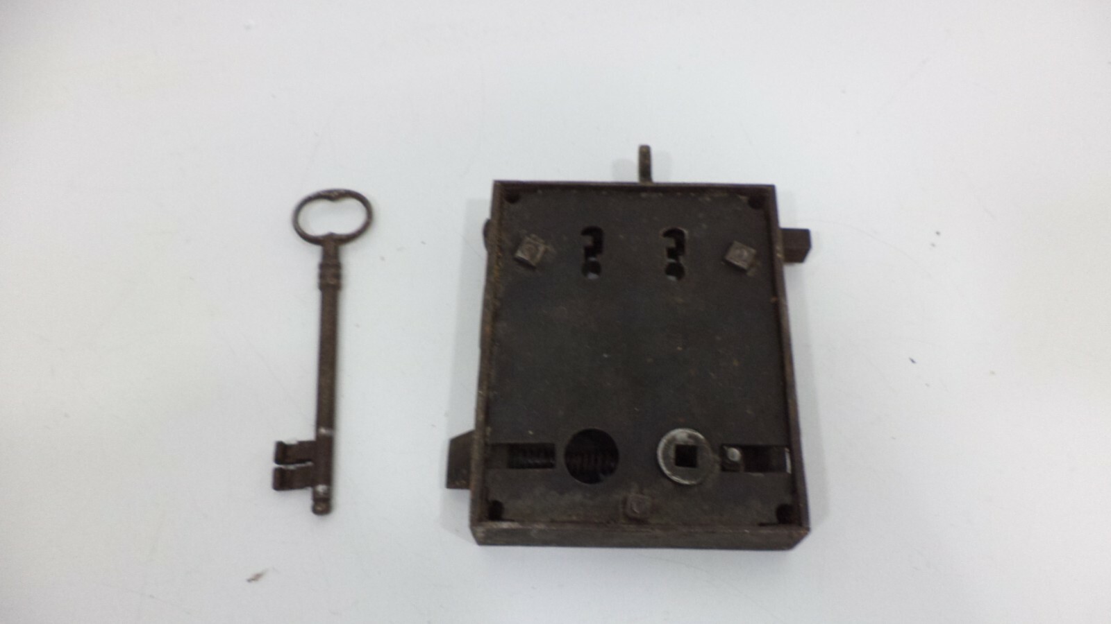 Antique Carpenter Style Door Lock Early Hardware and Key Latch | eBay