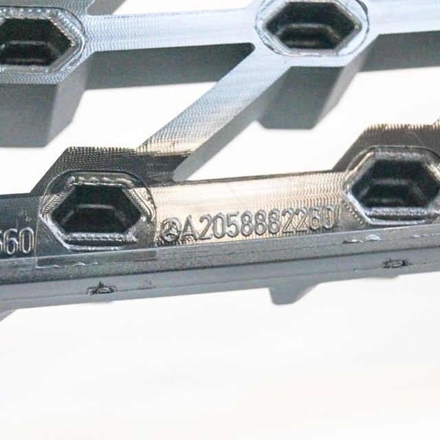 Genuine Mercedes-Benz C-class W205 Front Right Bumper Grille ...