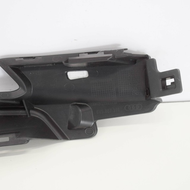 #7260 Audi A3 2018 RHD Front Left Side Bumper Closing Element 8V5807319 ...