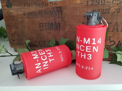 DUMMY AN-M14 TH3 INCEN Incendiary Grenade - Fake Plastic Prop Model ...