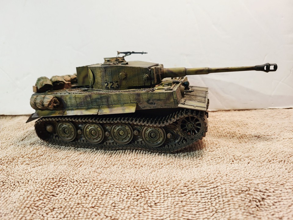 BUILT 1/35 TIGER 1 LATE PRODUCTION VERSION GERMAN PANZER WW 2 TANK PRO ...