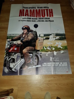 Affiche de cinéma d'époque du film: MAMMUTH de 2010 (120x160cm) | eBay