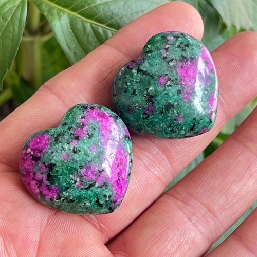 2pcs Natural Ruby Zoisite Quartz Hand Carved Love Heart Skull Crystal ...