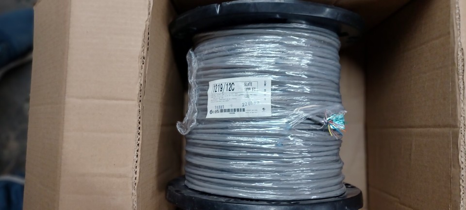 Alpha Wire 1219/12C Multiconductor Cable, Shielded 12 Conductor 24AWG ...