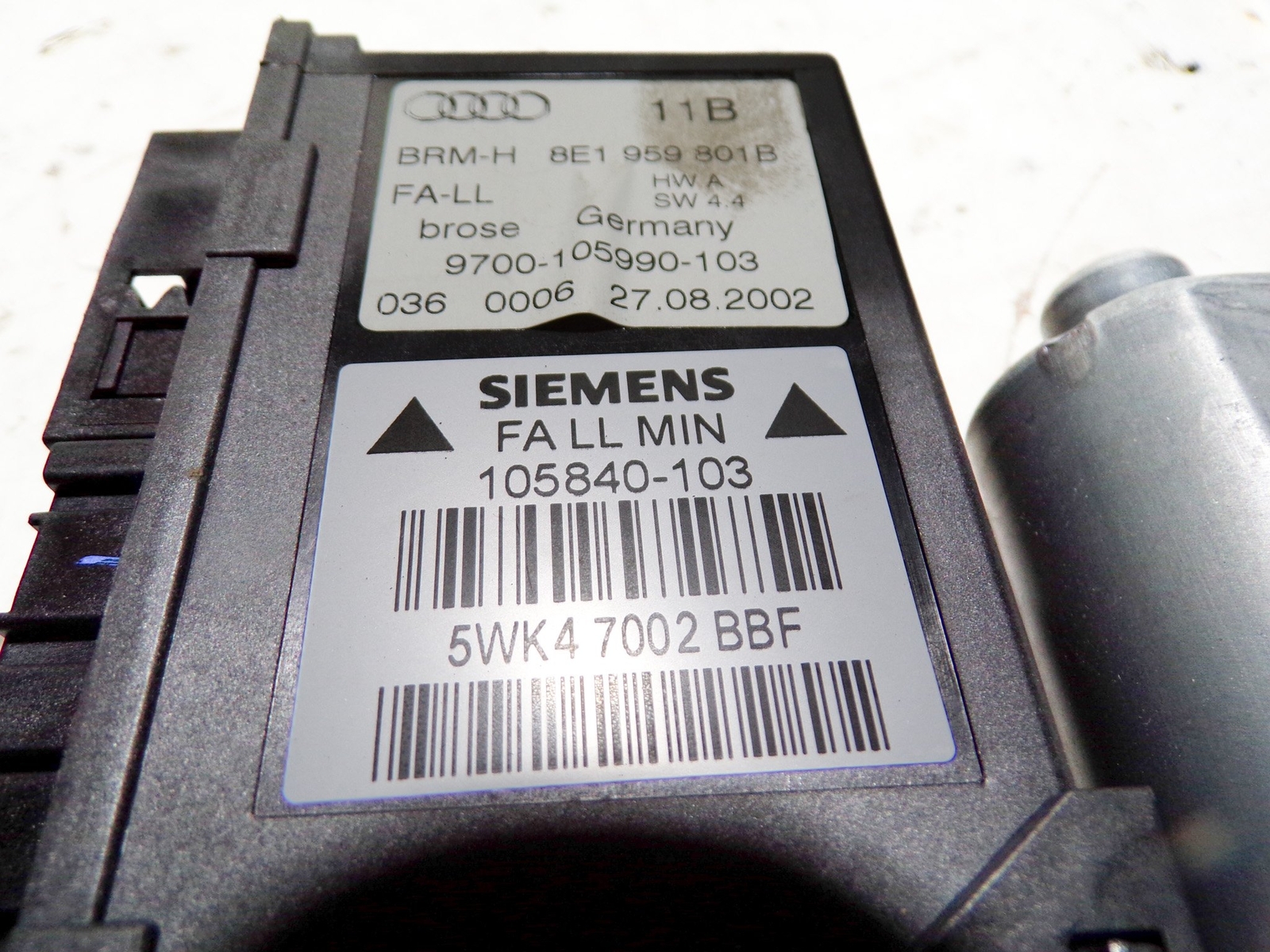 AUDI A4 8E2, B6 8E1959801B 0130821765 22342982 | eBay