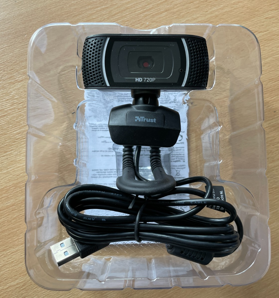 Trust Trino HD 720P PC Webcam with Built in Microphone Video Camera PC ...