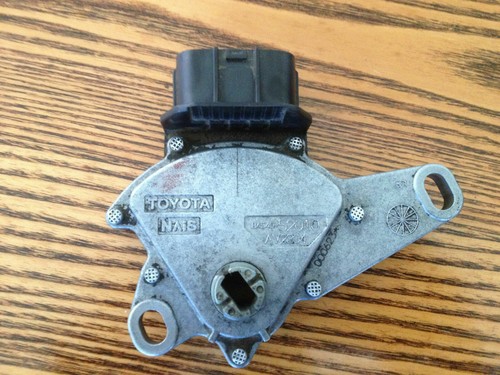 1994-2002 Toyota Corolla Neutral Safety Switch OEM Part # 84540-52010 ...