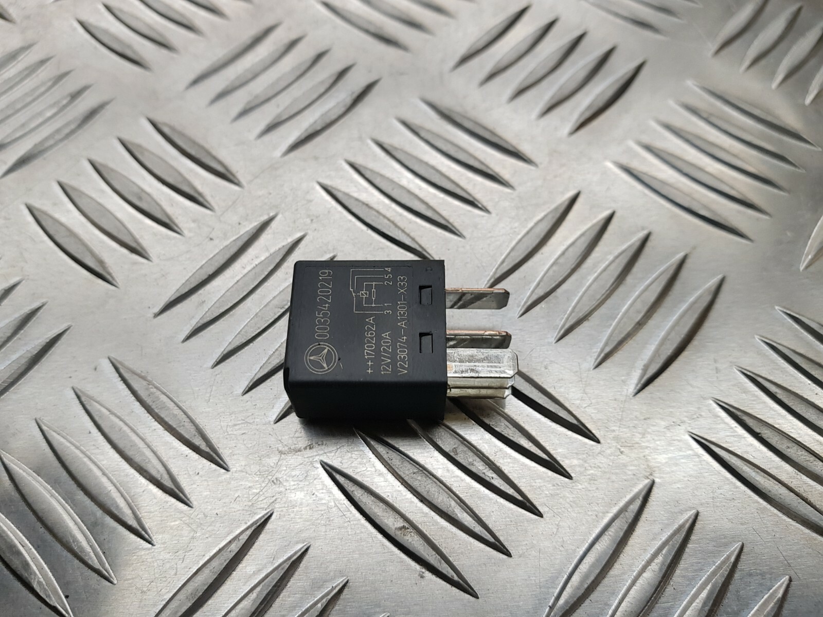 B134 Mercedes- Benz Control unit Relay 0035420219 170262A | eBay