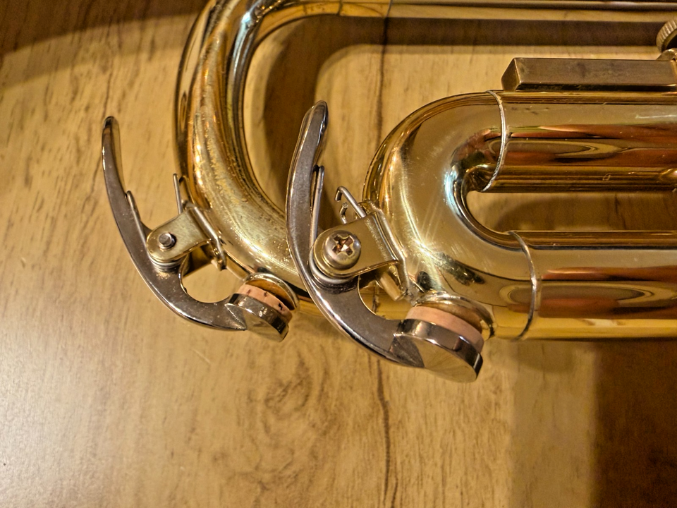 Yamaha YTR-333 Bb Trumpet Fully Serviced Gold Brass Red Bell Student ...