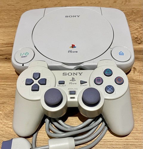 Sony PlayStation One - Ps1 Spielekonsole - SCPH-102 mit Controller und ...