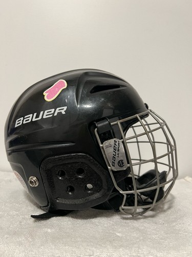Bauer Lil' Sport Hockey Helmet With Cage and Chin Strap Size 6 - 6 3/4 ...