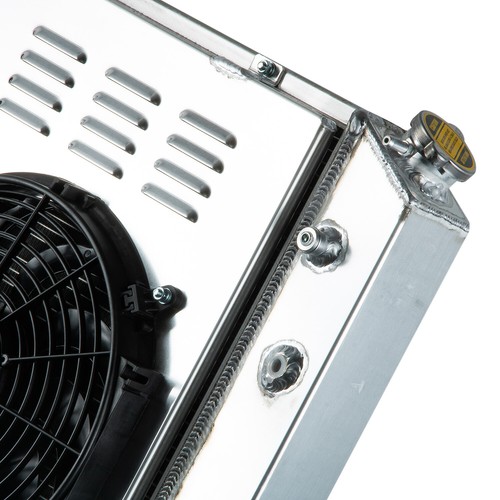 3 Row Radiator+Shroud Fan For 73-87 Chevy C10 C20 C30 GMC Jimmy K1500 ...