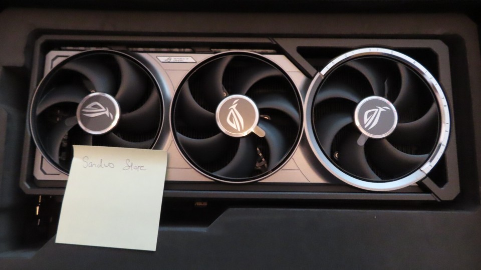 ASUS ROG Astral GeForce RTX™ 5080 OC Edition Gaming 16GB GDDR7- ROPs ...