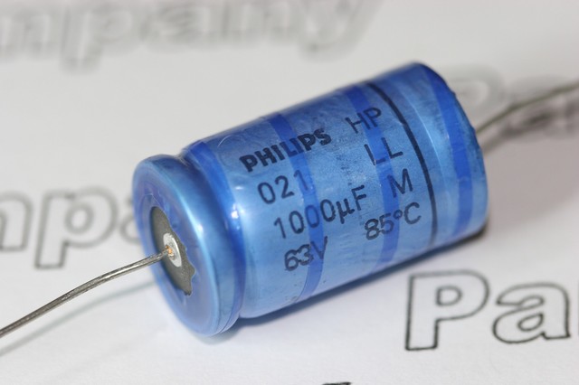2x 1000uf 63v Capacitor Axial Aluminium Electrolytic Philips 021 for ...