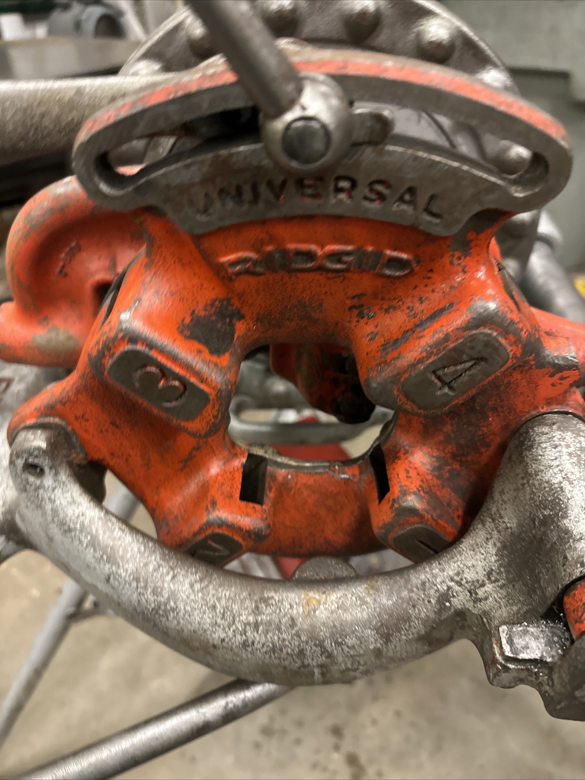 Ridgid 300 Pipe Threader 1/2"-2" Threading Machine Carriage Die Reamer ...