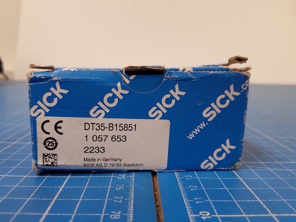 Sick DT35-B15851 Entfernungssensor 0,05 mm - 12 m analog-Ausgang, 5 ...