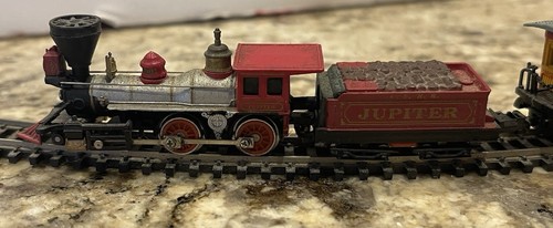 N- Scale " Union Pacific JUPITER" Locomotive & Tender With Passenger ...