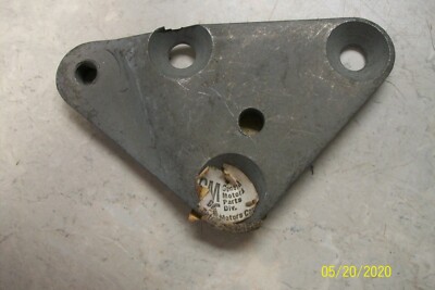 1964 1965 Corvette 4 speed shifter mount bracket 3846848 NOS GM C2 ...