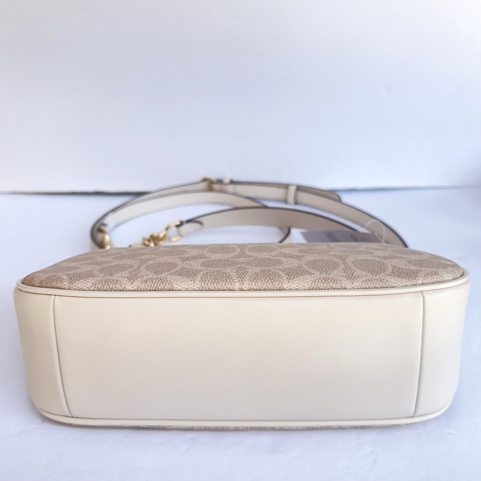 NWT Coach Teri Shoulder Bag In Signature Canvas cv933 | eBay