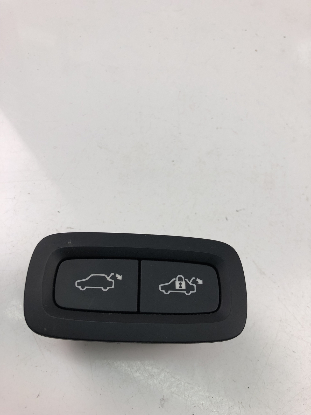 NO2404 VOLVO Switches 31674801 | eBay