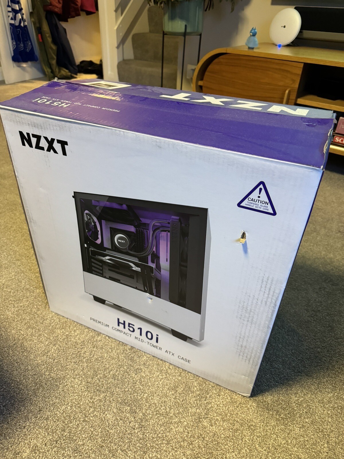 NZXT H510i premium compact mid tower ATX PC | Grelly UK