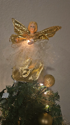 Lighted Animated Angel Tree Topper