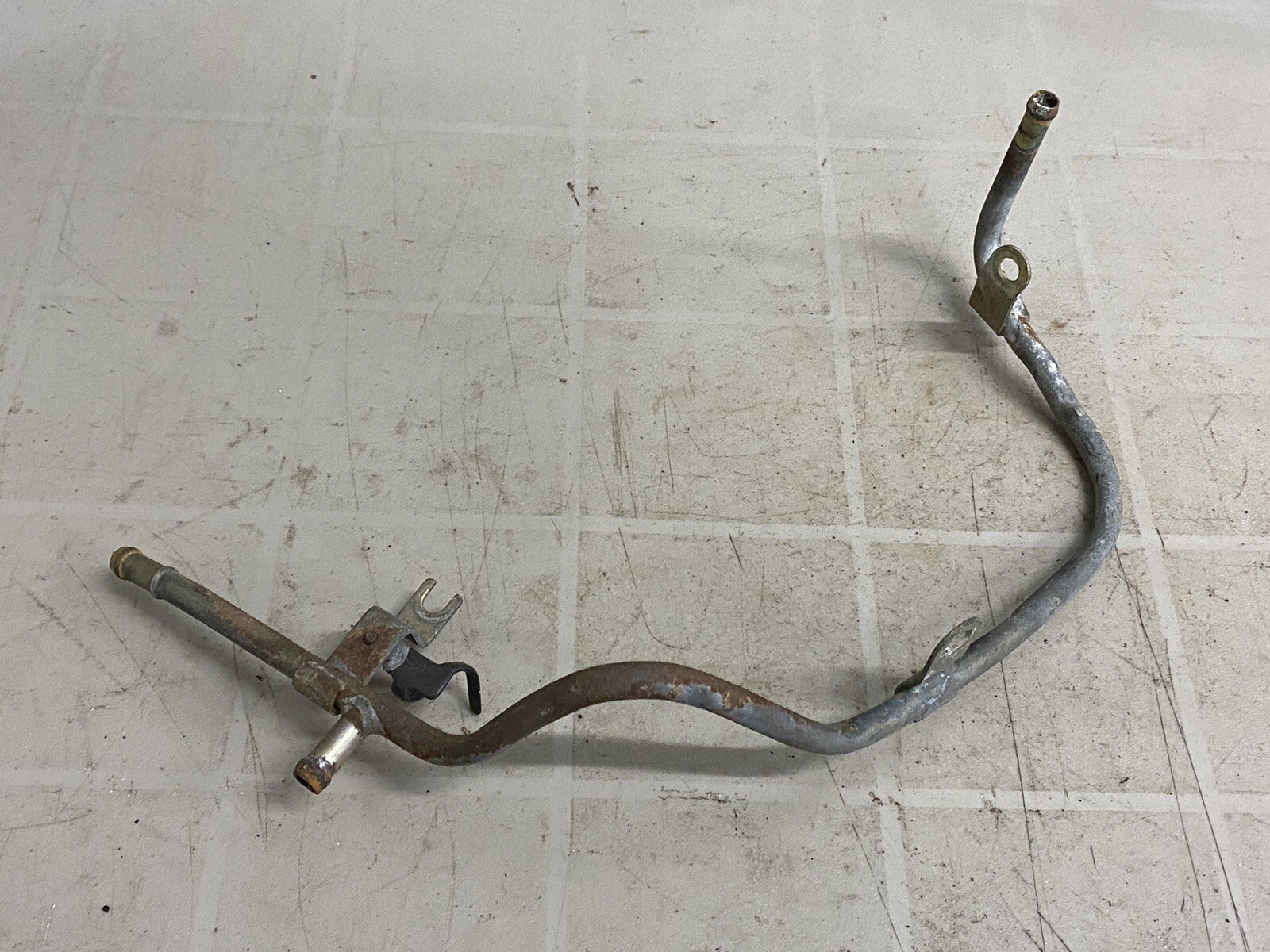 1979-1983 Nissan Datsun 280ZX L28E Engine OEM Hose Pipe Connector ...
