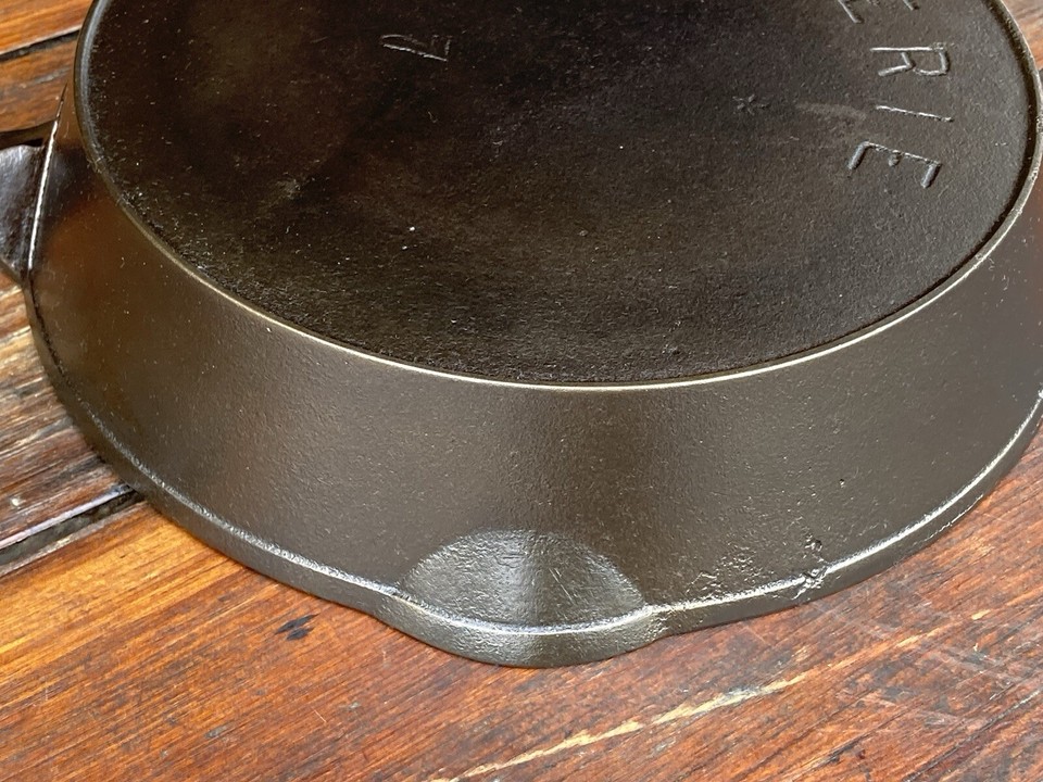 Pre Griswold Erie #7 Cast Iron Skillet and 5 Point Star Maker’s Mark | eBay