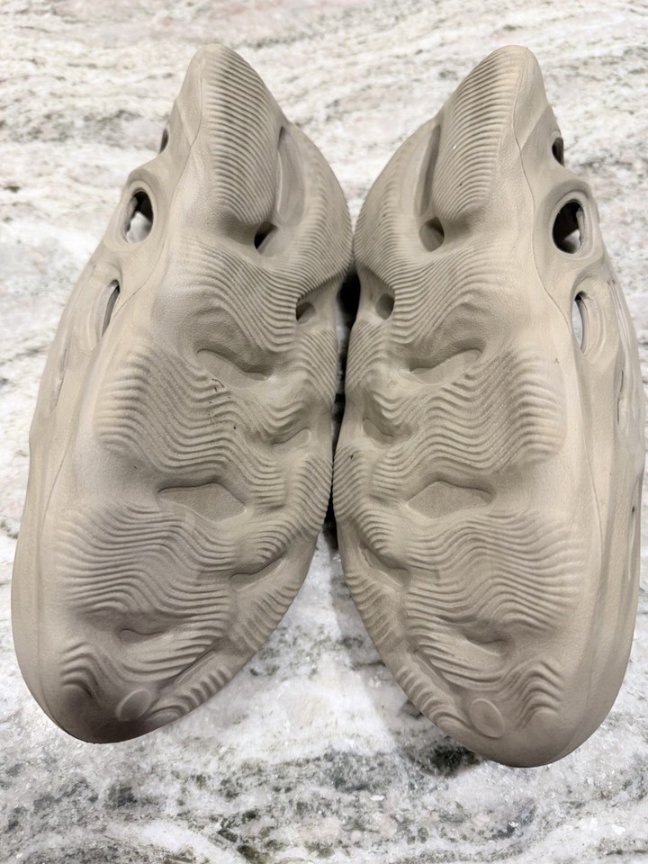 adidas Yeezy Foam Runner Stone Sage Men's Size 10 | eBay