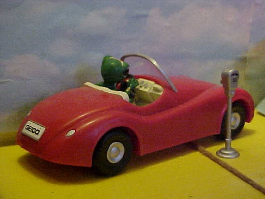 Geico Insurance Gecko in Red Convertible Car with box | eBay