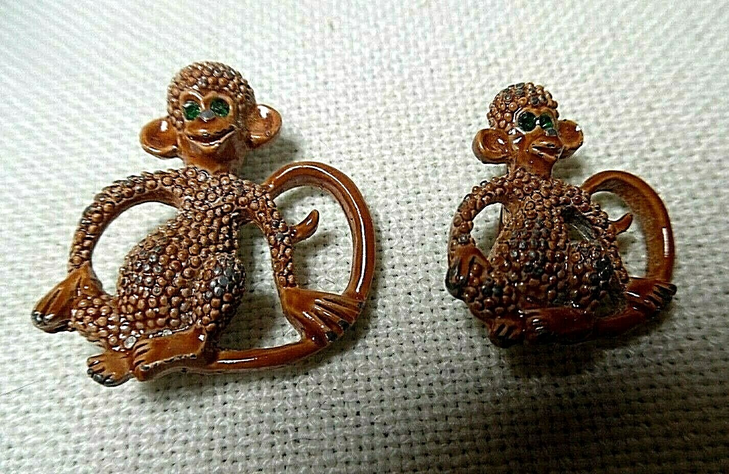 VINTAGE GERRYS ENAMELED MONKEY PINS MOM & BABY BOTH W… - Gem