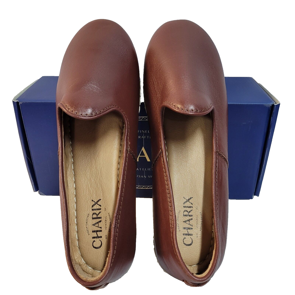 NIB $185 Charix CLASSIC Artisan COGNAC Leather Slip On Flats Shoes Size ...