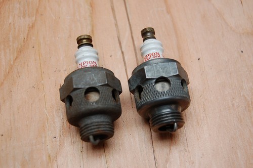 Harley Knucklehead Air Cooled ULH 45 WLA Engine Cylinder Head Spark ...