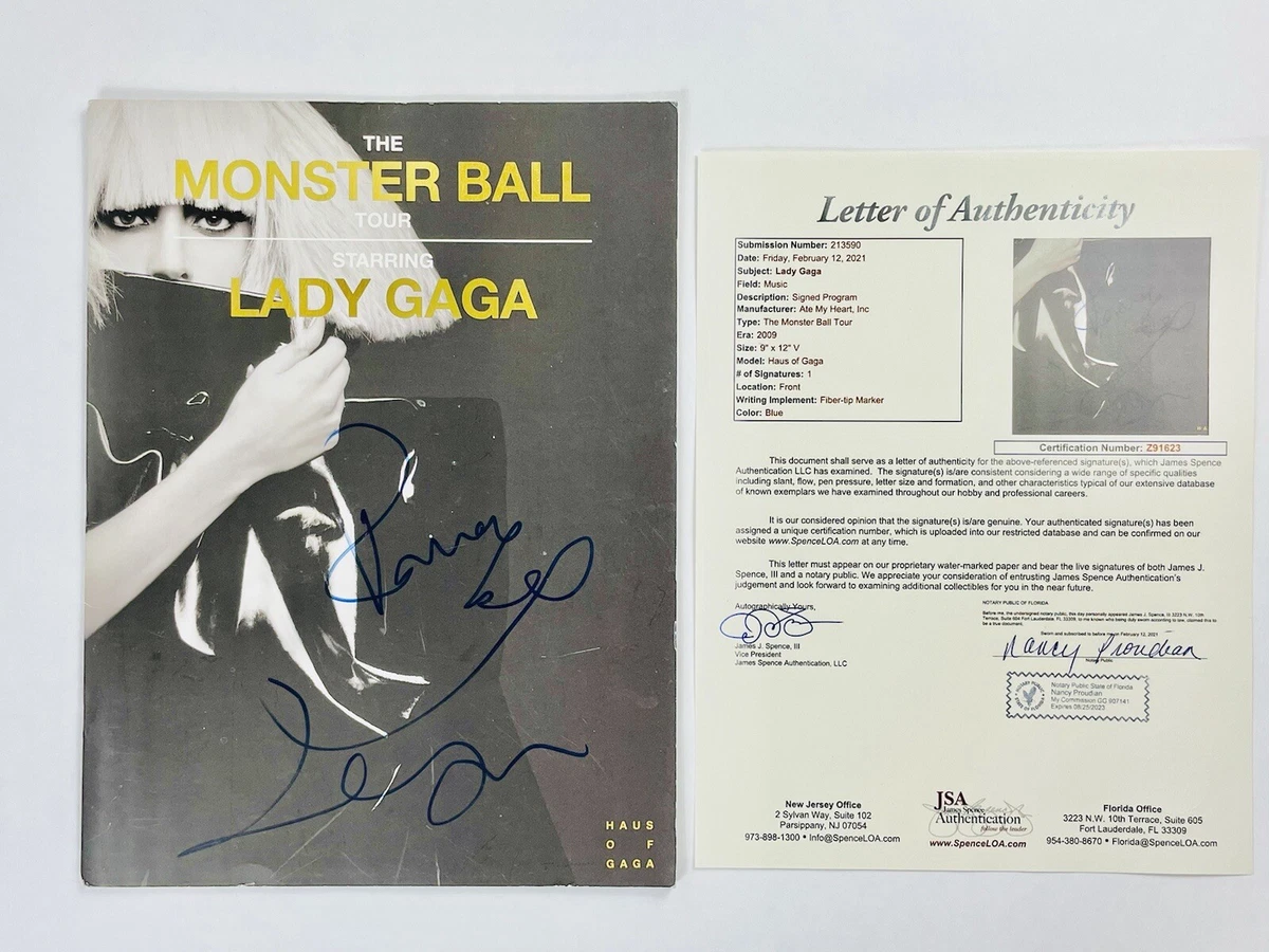 Lady Gaga Autograph