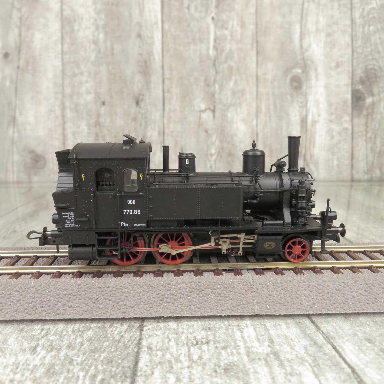 FLEISCHMANN 4070 01 - H0 - Dampflok - ÖBB 770.86 - DSS - #AH43238 | eBay