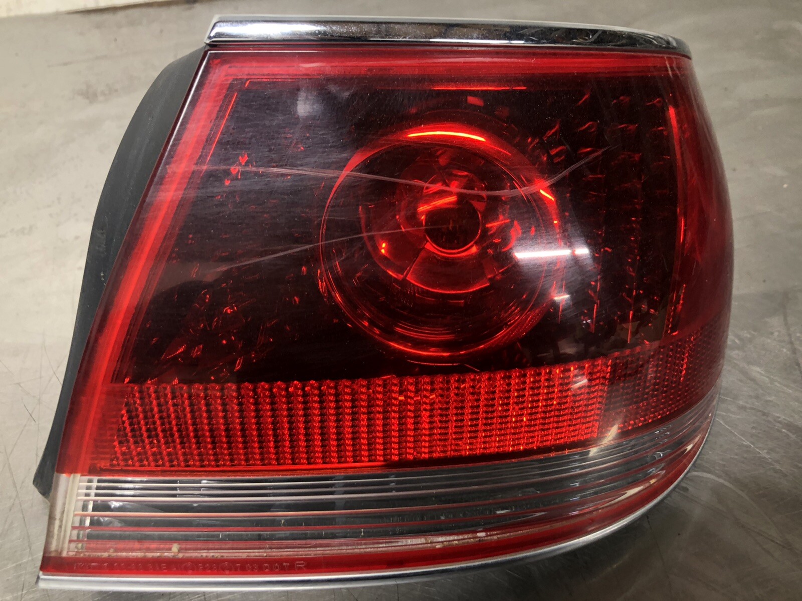 2004 2005 2006 Lexus ES330 RH Passenger Side 1/4 Panel Tail Light ...