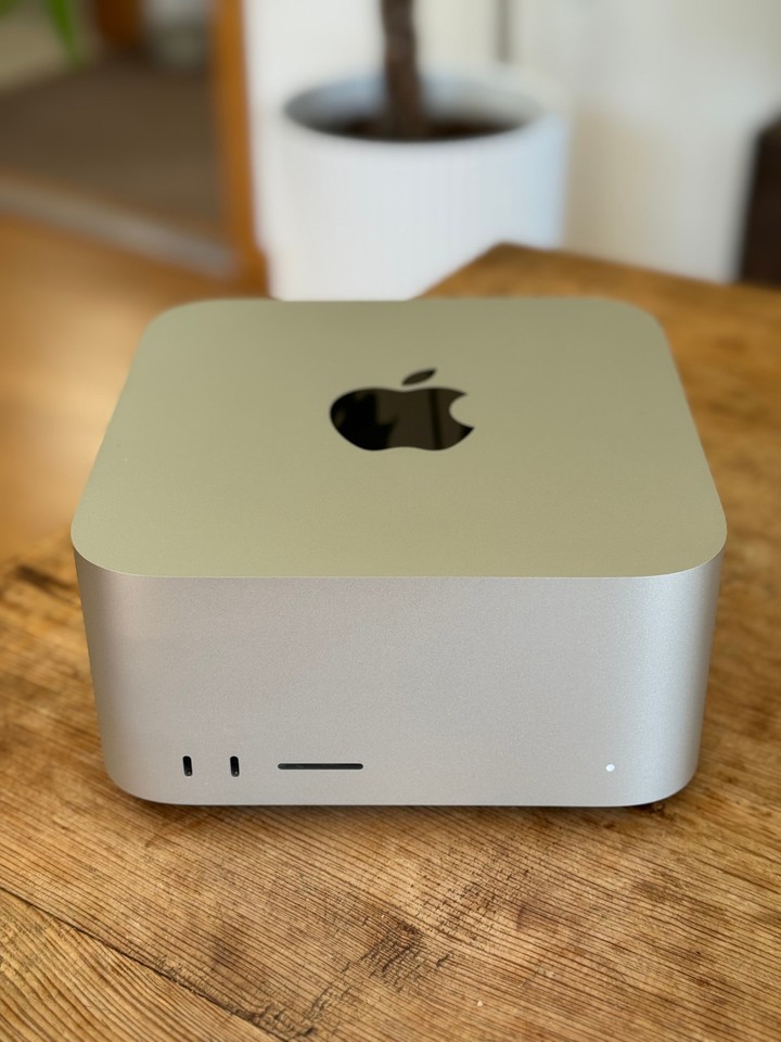 Apple Mac Studio M1 Max - 512GB SSD 32GB RAM, Original Owner, Fast Free ...