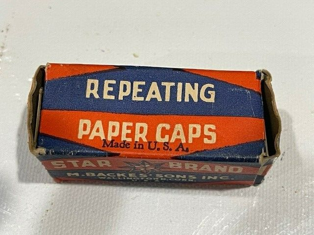 589 - Vintage 1960's Star Brand / M. Backes Sons Repeating Caps Box ...
