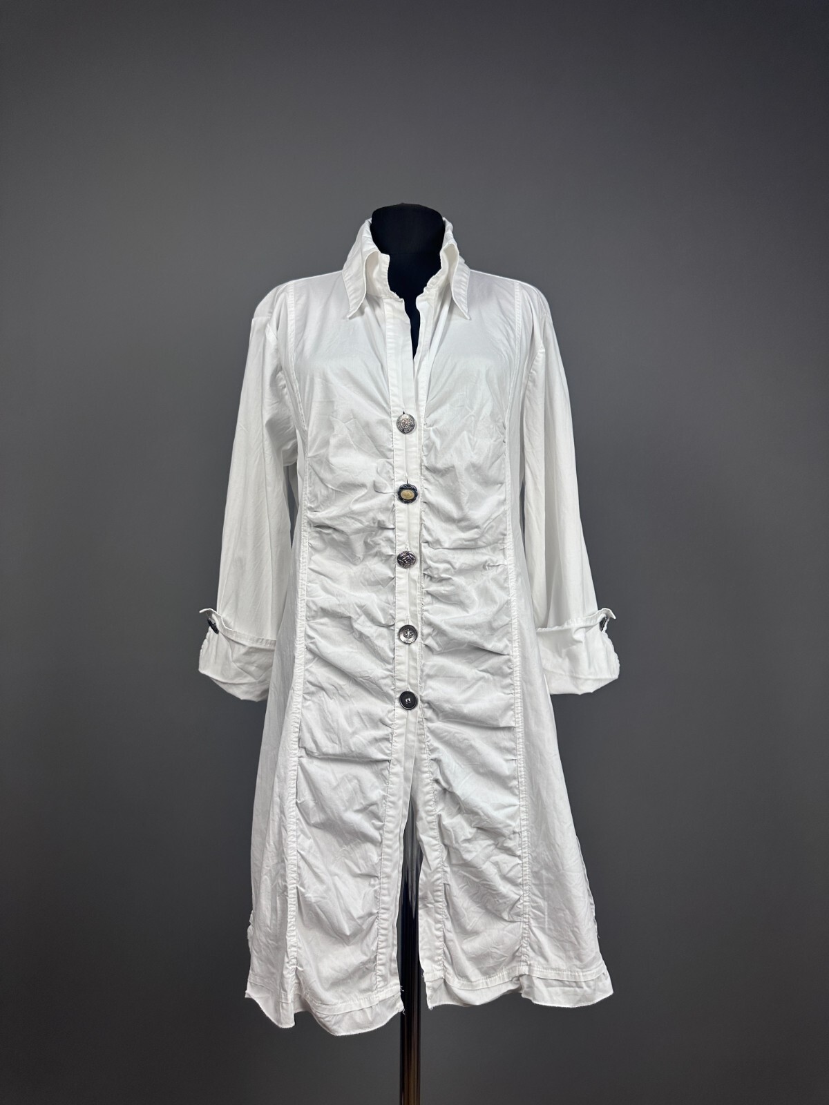 Bottega Elisa Cavaletti Designer White Long Sleeve Bu… - Gem