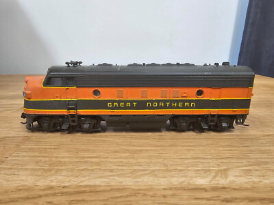 Athearn F7-A Great Northern Locomotive 356 Powered - HO Scale | eBay