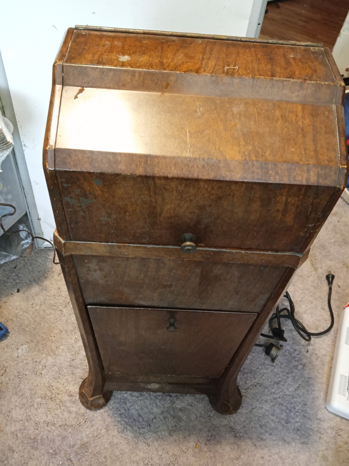 Thomas Edison Ediphone Dictaphone Voice Writer With Stand (circa 1903 ...