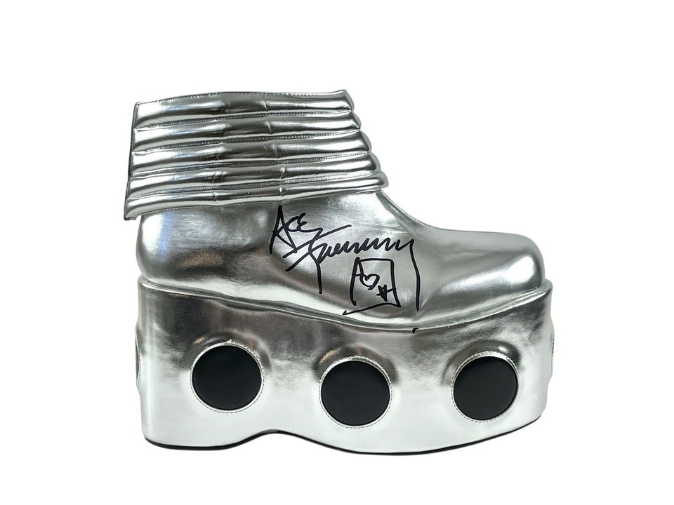 Kiss Ace Frehley Signed Autographed Display Costume Stage Prop Replica ...